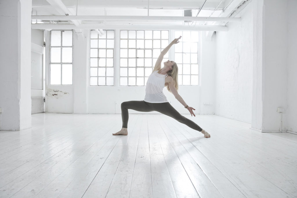 Members Only: High Vibes mit Nathalie - Power Yoga Institute